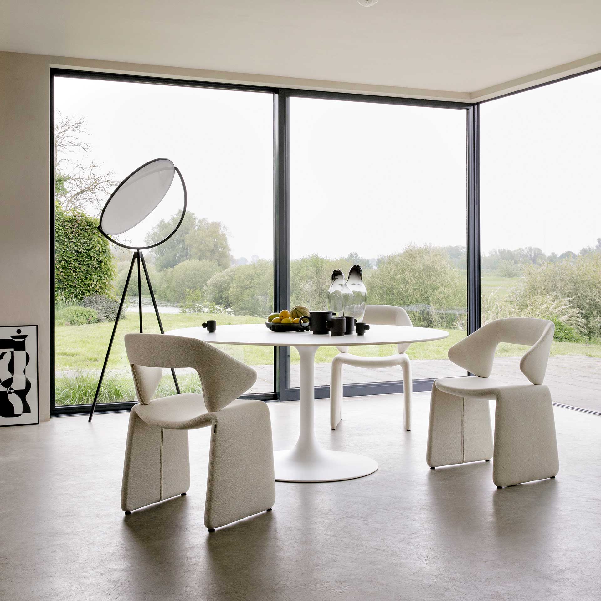 Table ovale pied tulipe CLARION – Artifort - Rasoirs Premium | Lames de ...